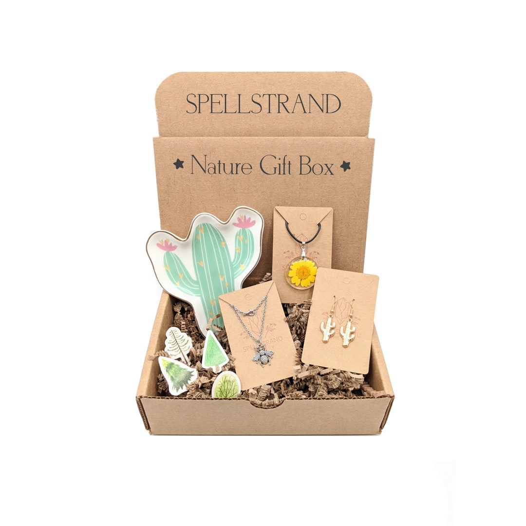 Nature Lover Gift Box for Women, Jewelry Gift Box, Christmas Gift Box ...
