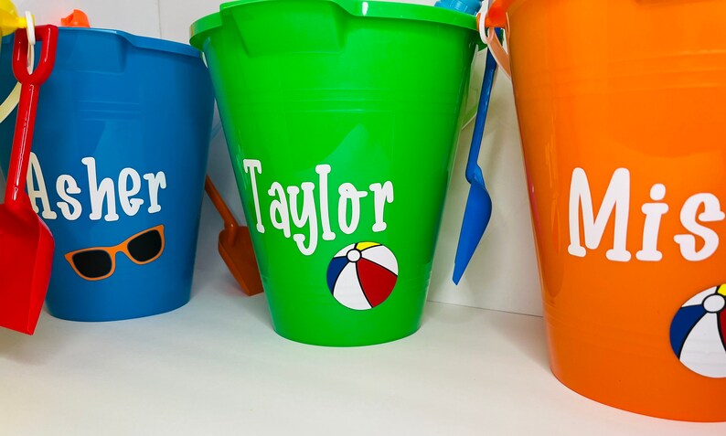 Personalized Sand Buckets/ Beach Bucket Favors/ Beach - Etsy
