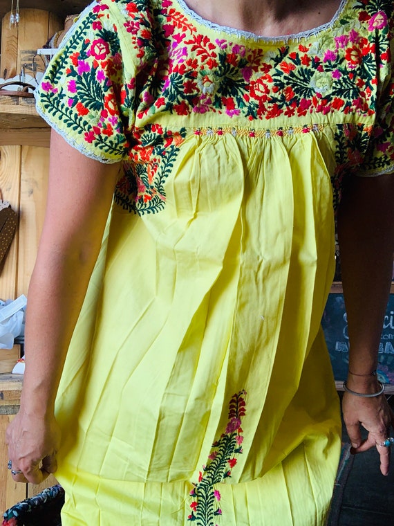 NUEVO stock muerto Vintage mexicano de los 80 Vestido… - Gem