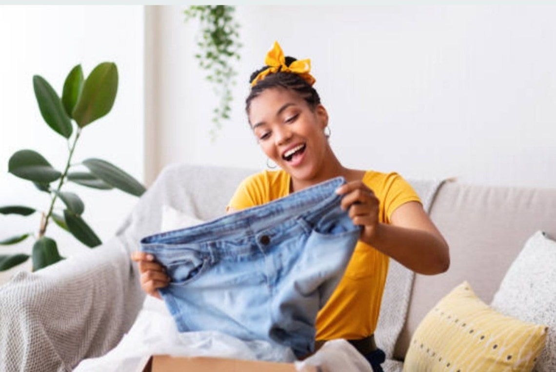 7 Piece Womens Mystery Clothing Box - Etsy