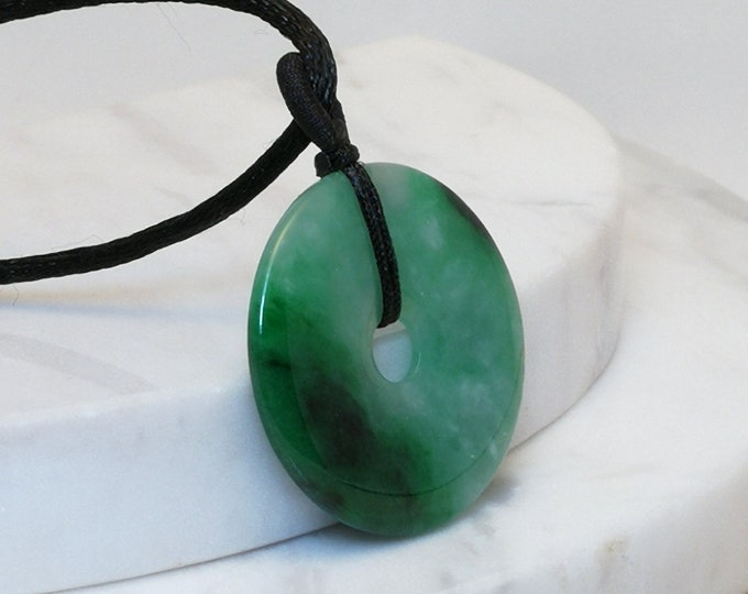 Lucky Jade Circle Green, Peaceful Buckle Pendant Necklace,jade Necklace ...