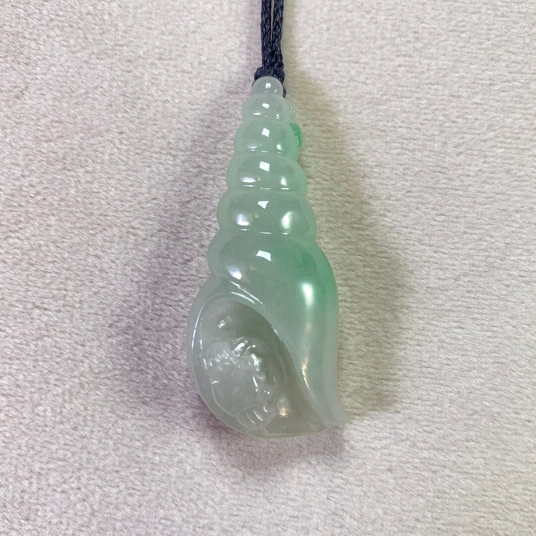 Delicate Sea Shell Jadeite Pendant | Cute Small Crab Jade | Handmade ...
