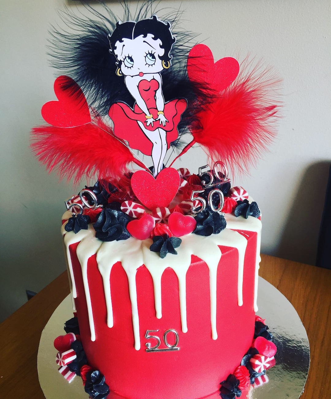 Betty Boop With Feathers Birthday Cake Topper in Pick, Betty Boop ...