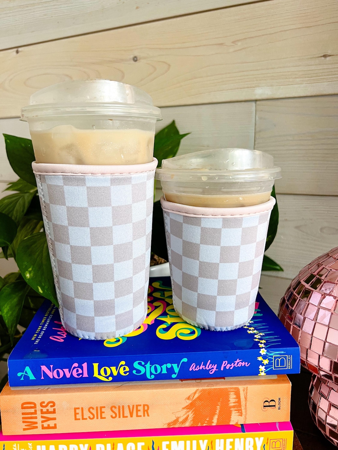 Tan Checkered Iced Coffee Sleeve: Trendy Cup Sleeve - Etsy