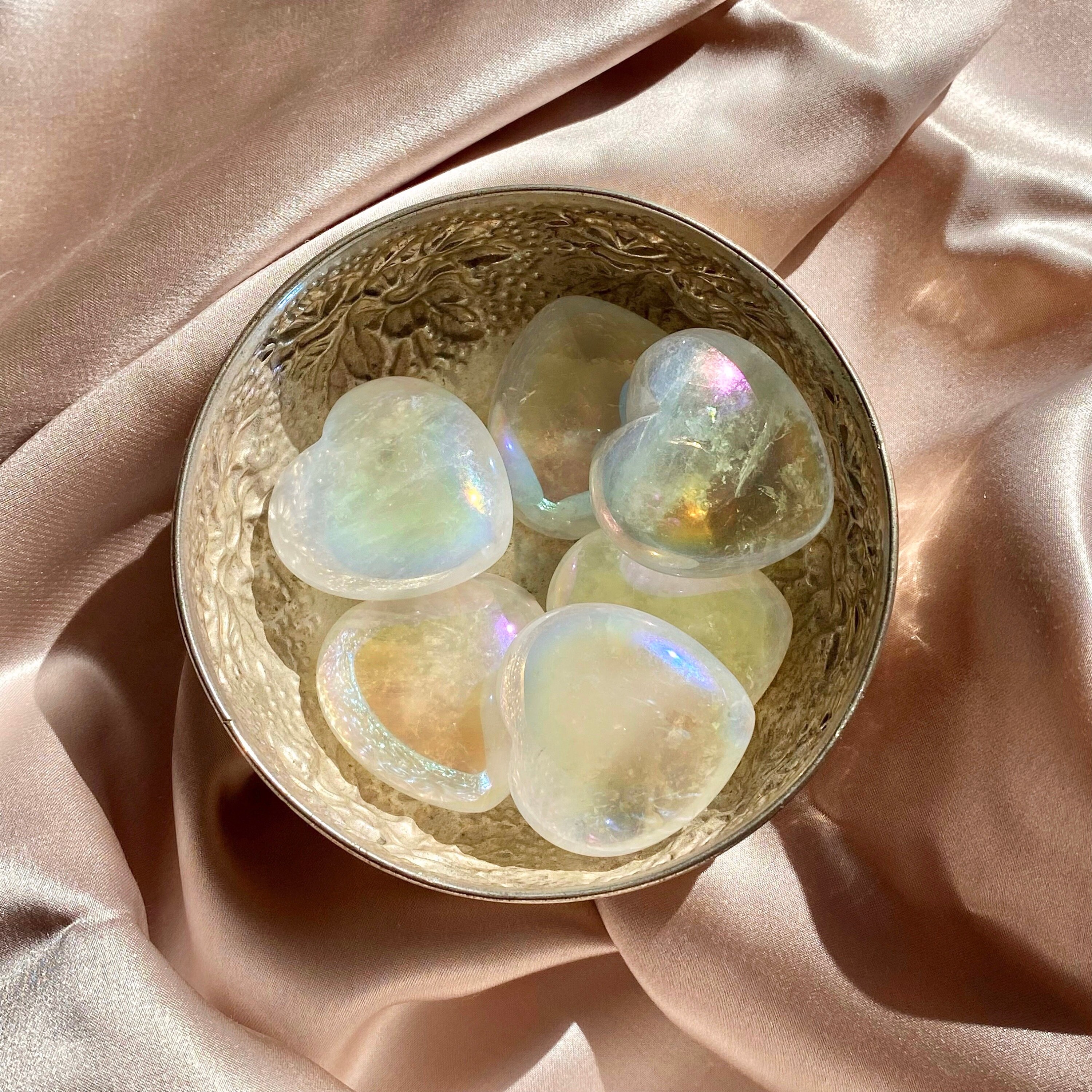 Angel Aura Quartz Heart Palm Stone Crystal | White Gold Blue Flashy ...