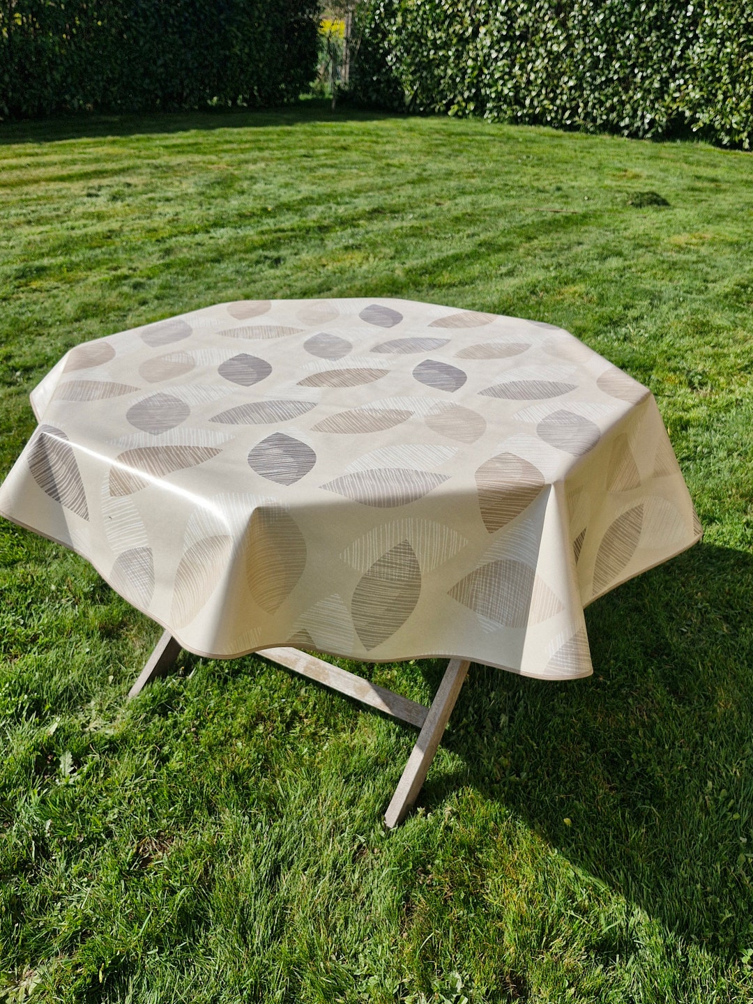 Round Oilcloth 155cm Wide beige Leaves. - Etsy