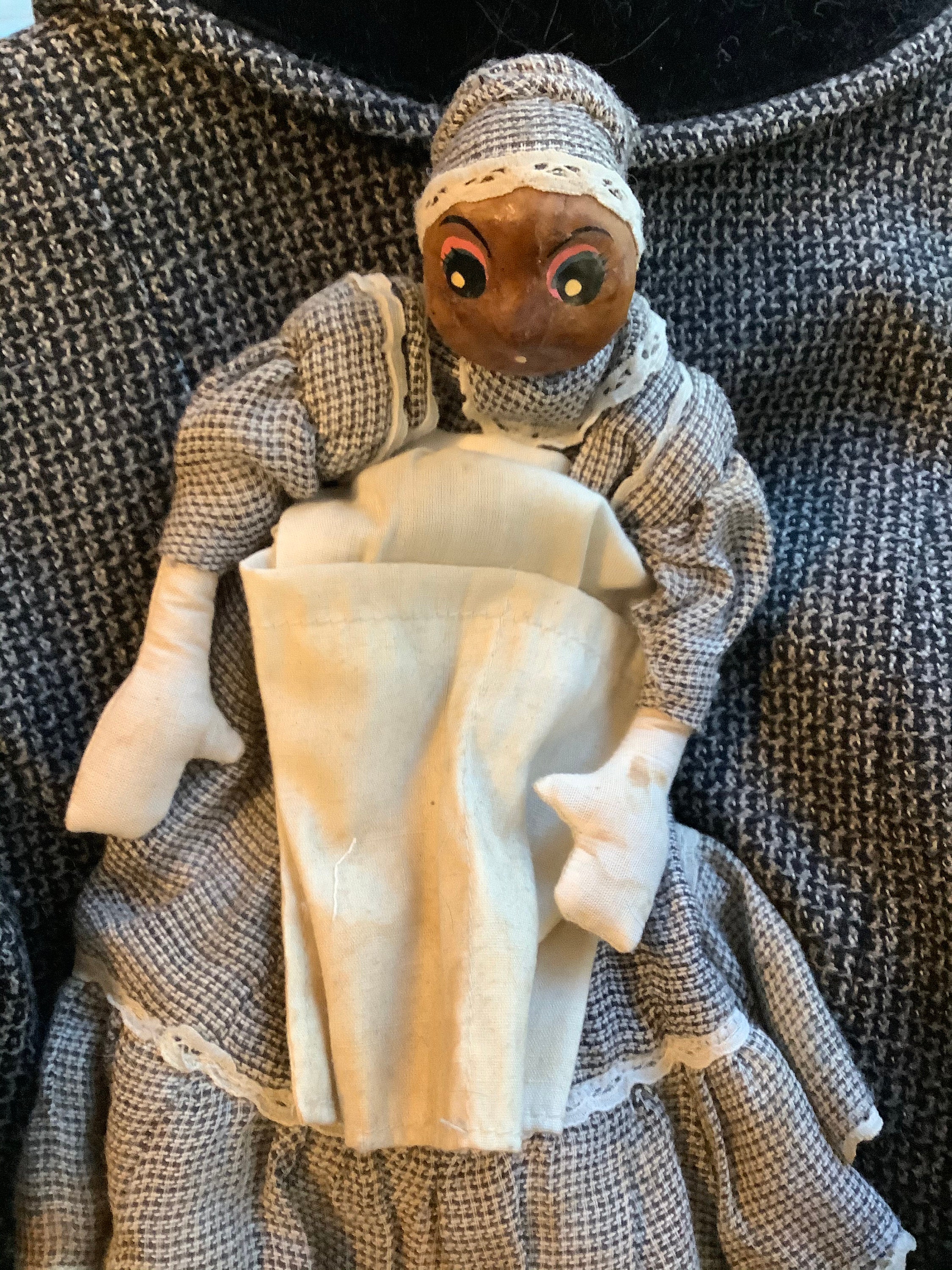 A Truly Amazing Primitive Lady - Etsy