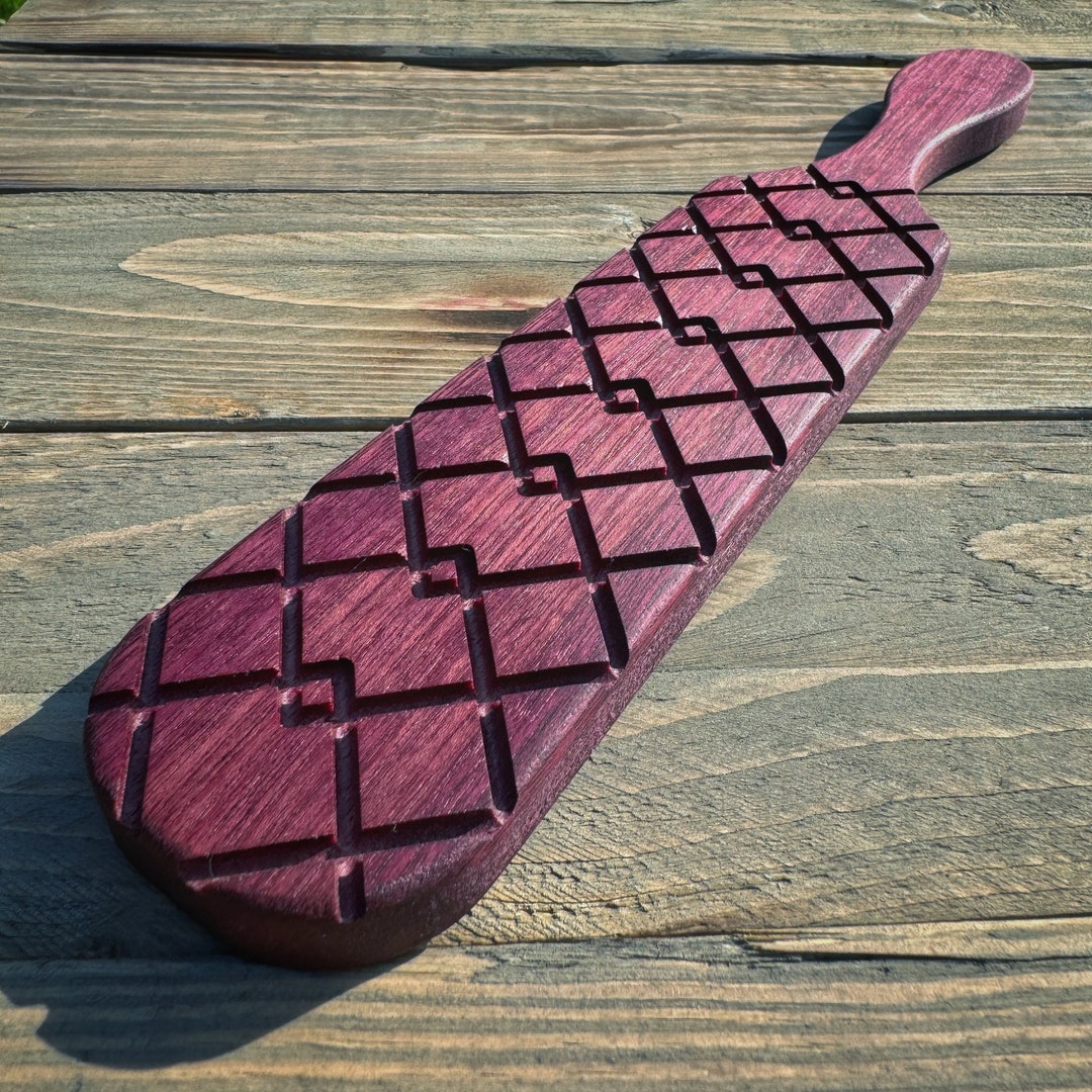 BDSM Spanking Paddle - Over the Knee With Diamond Imprint Pattern ...