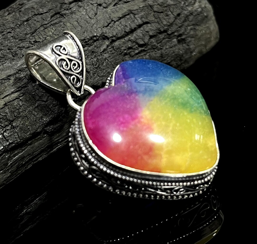 Rainbow Solar Quartz Pendant Natural Rainbow Solar Quartz Gemstone ...