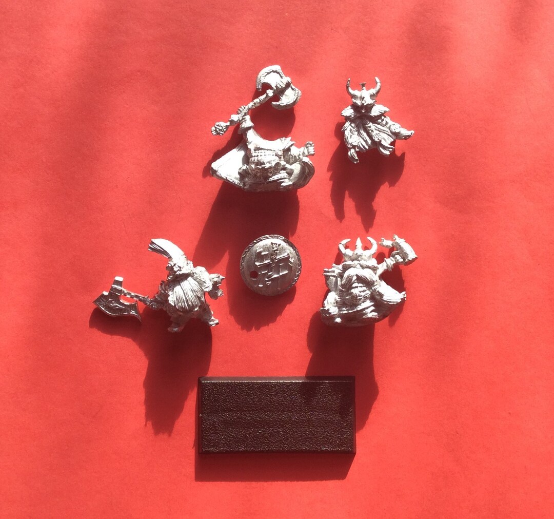 Dwarf King Grombrindal the White Dwarf With Gotrek and Bugman 30th Anniversary Dwarfs Very Rare ...