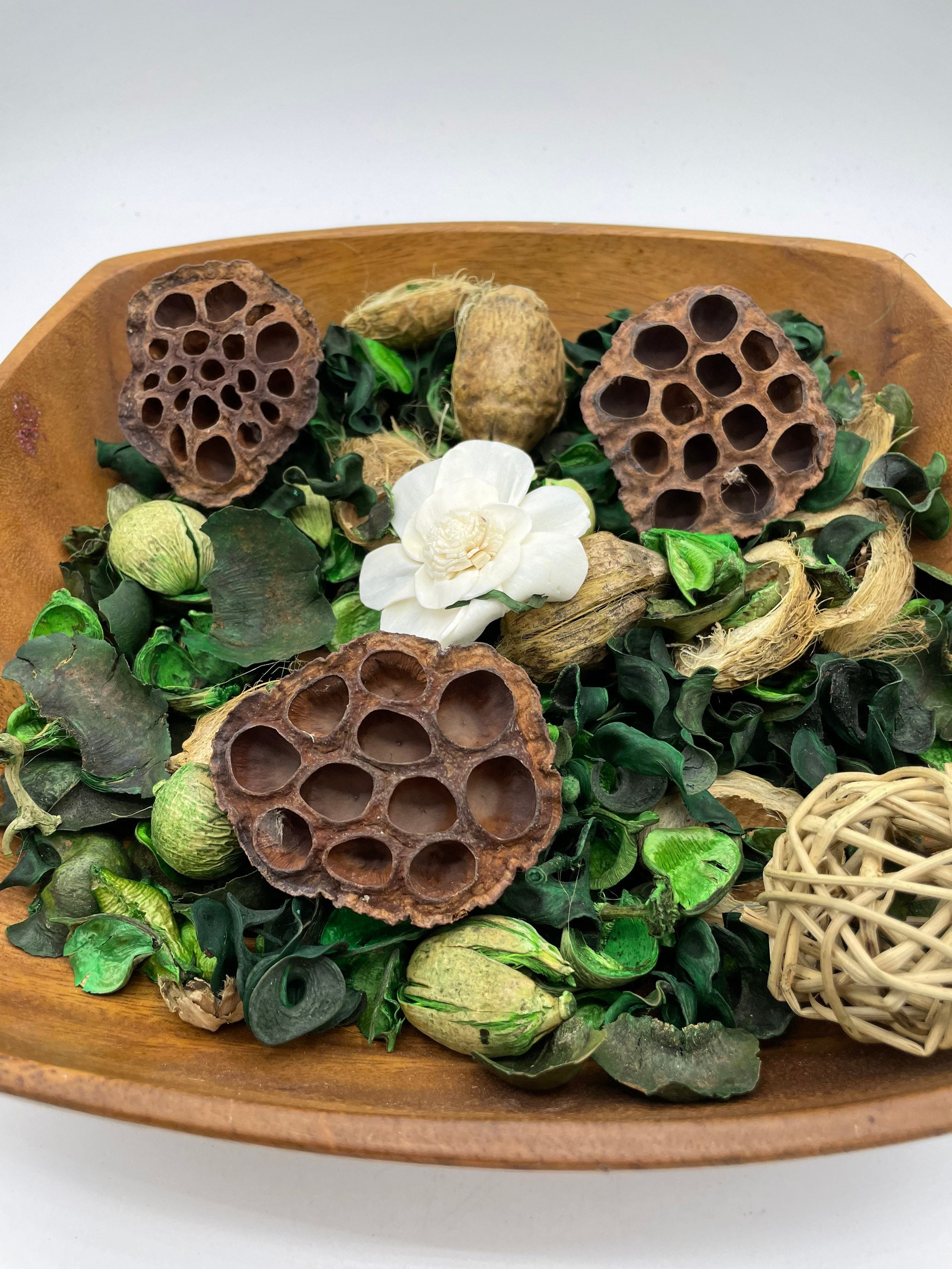 Eucalyptus Scented Potpourri With Rattan Balls Lotus Pods - Etsy UK