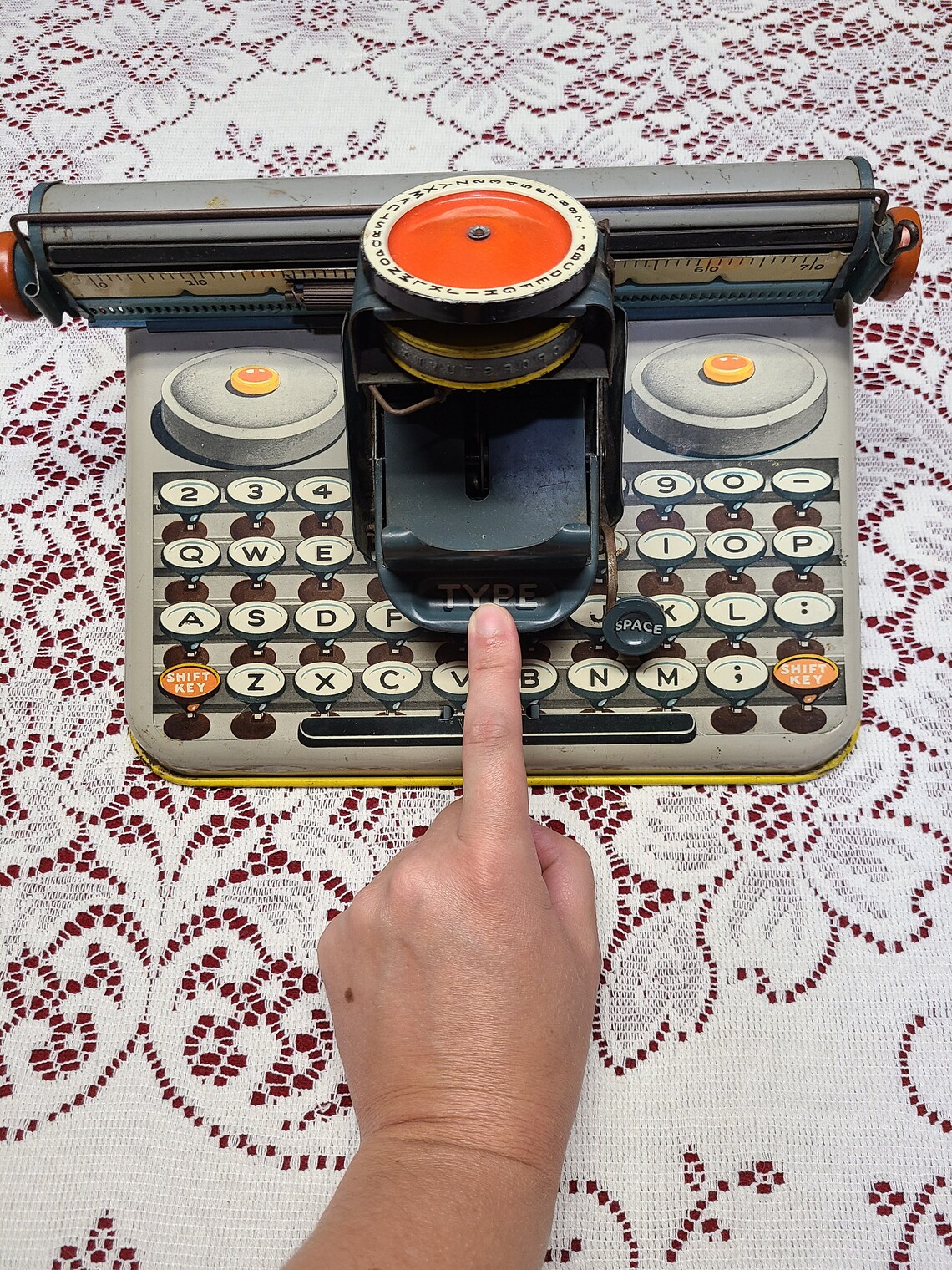 Vintage UNIQUE Tin Litho Toy Dial Typewriter dependable Uneek Artie ...