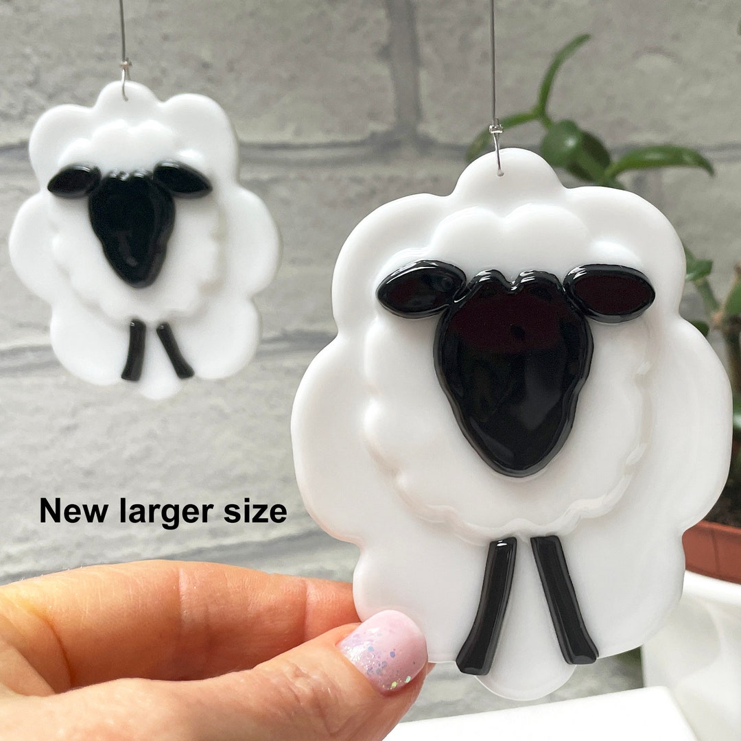Fused Glass Sheep Ornament, Hanging Decoration, Gift for Farmer or ...