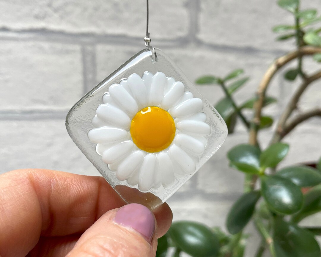 Fused Glass Daisy Flower Keepsake: Handmade Hanging Decoration - Etsy