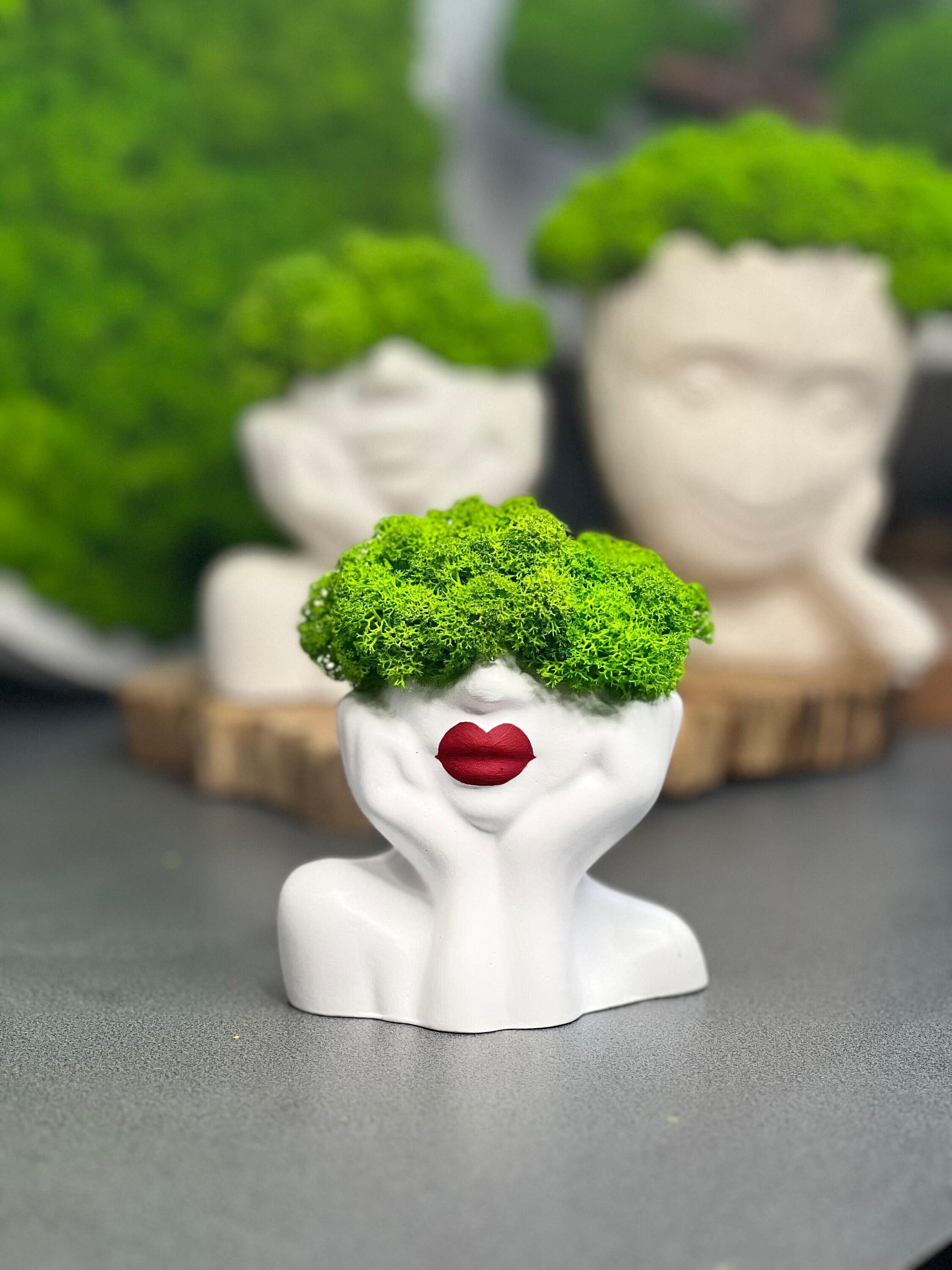 Sculpture of Charming Girls, Gypsum Figurine, Sculpture With Moss, Moss ...