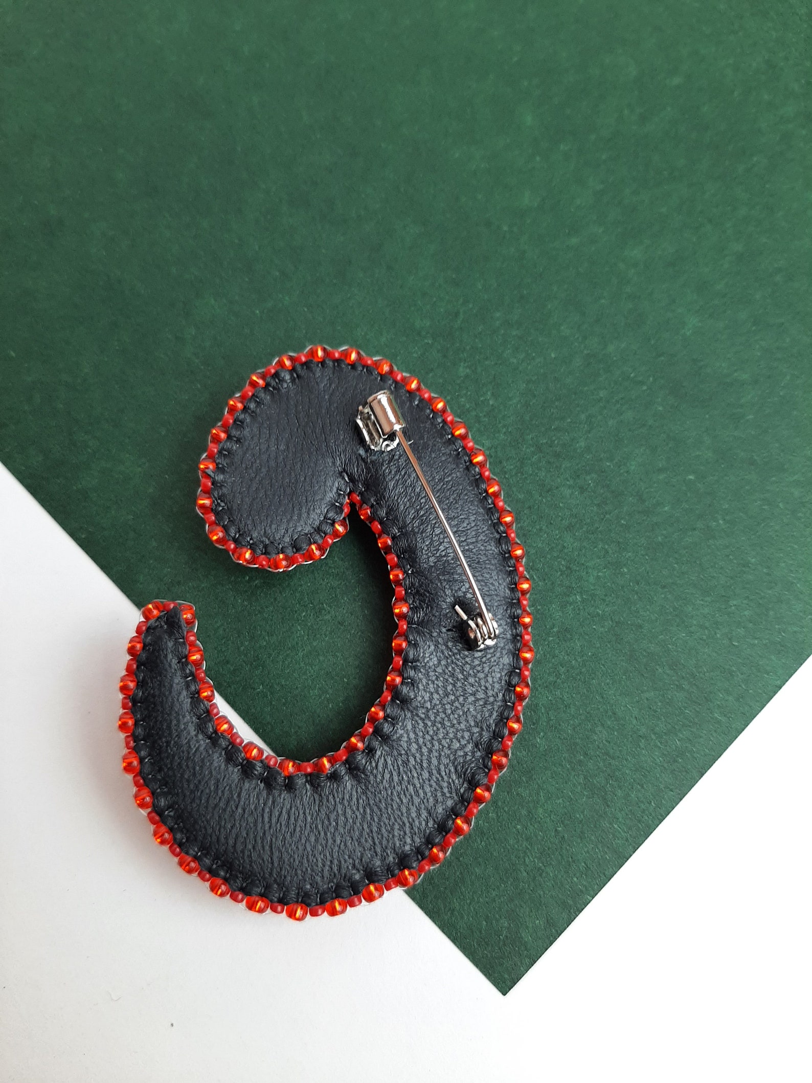 Letter brooch / Name brooch / Initial decoration / Birthday | Etsy