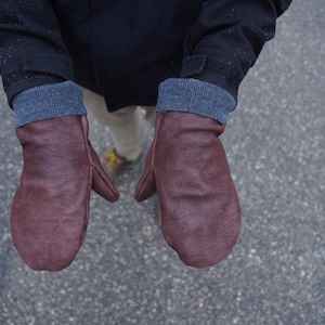 Simple Leather Mitten Pattern for Leathercrafters - Children and Adult ...