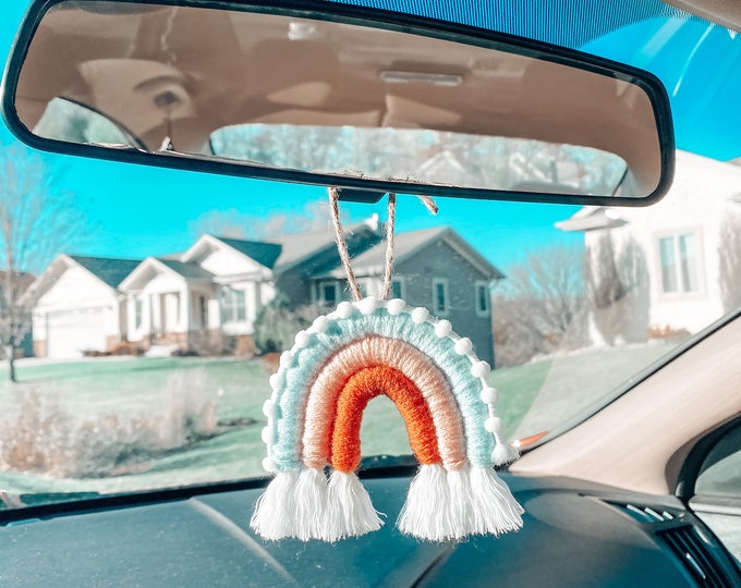 Customizable Macrame Rainbow - Etsy