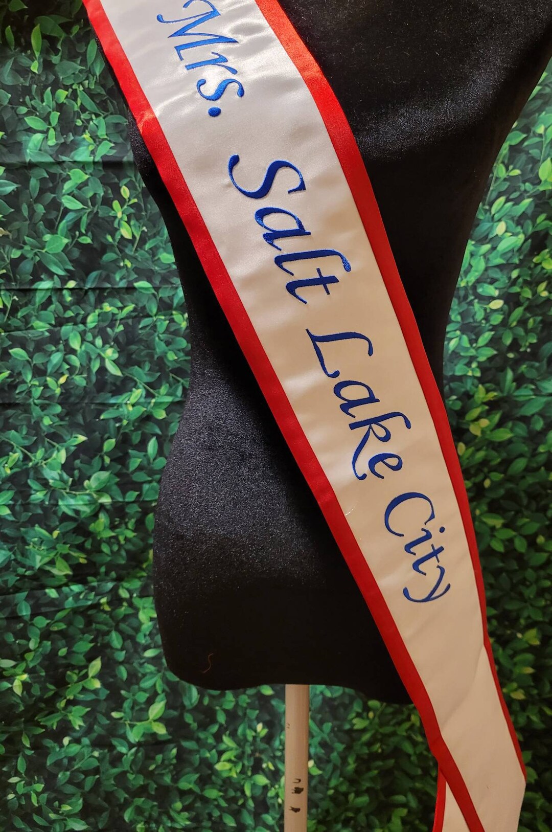 A Pageant Sash, Custom Pageant Sash, Embroidered Sash, Personalized ...