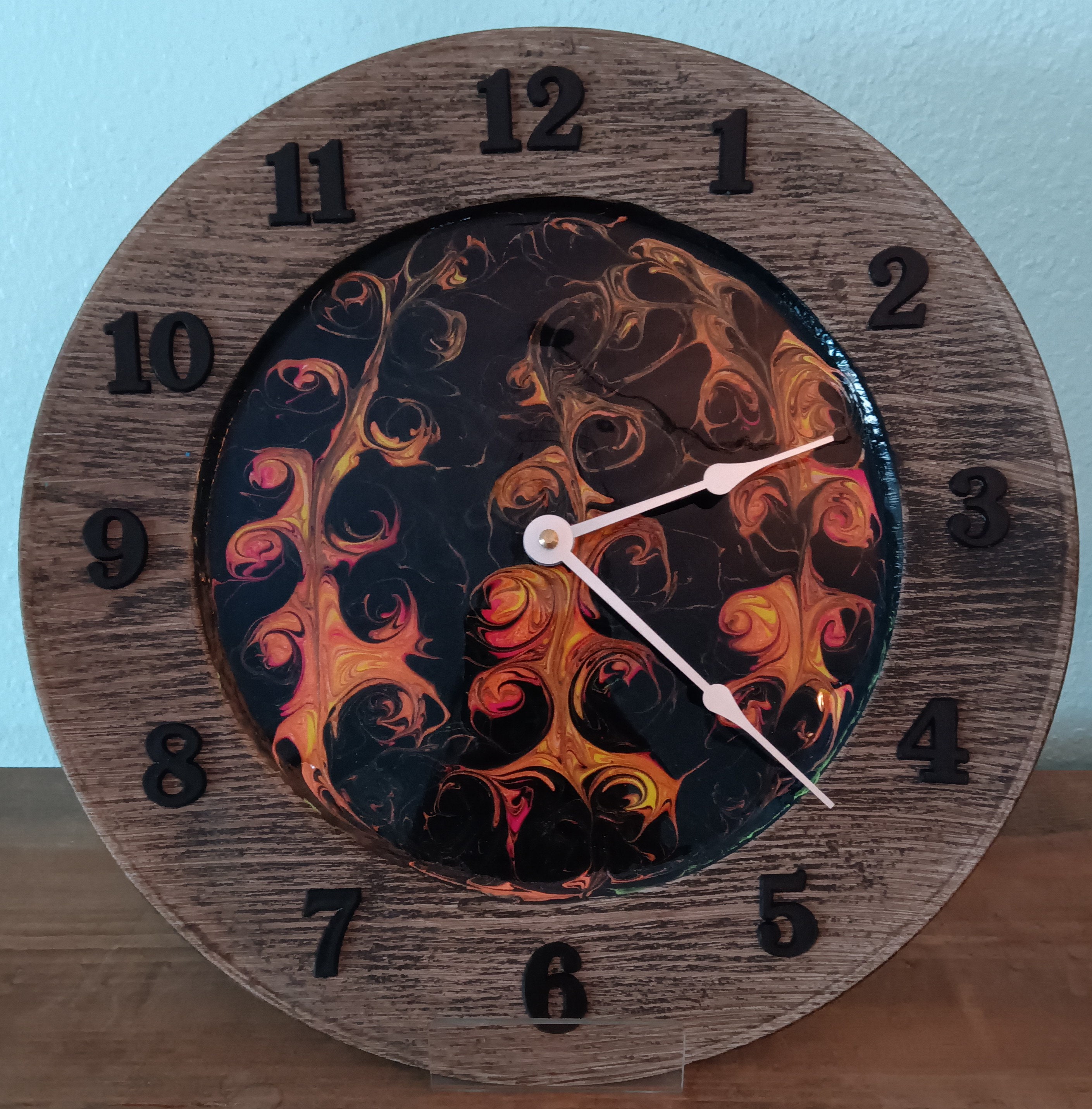 Clock, Plate Clock, Unique Clock, Wall Mount, 13 Inches Round, Black ...