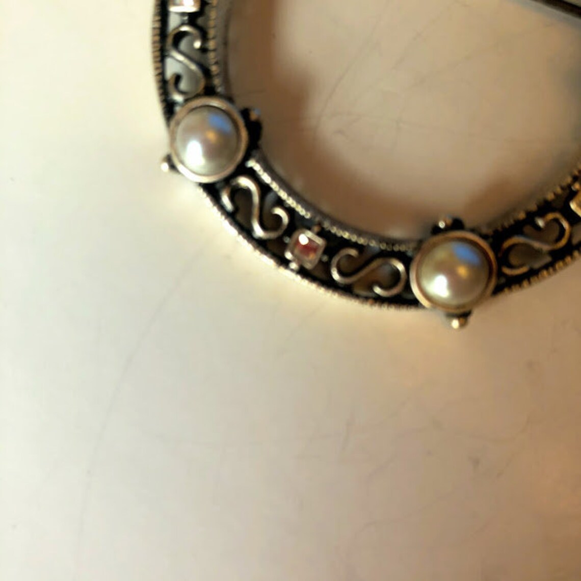 Anne Klein Brooch With Pearl. - Etsy