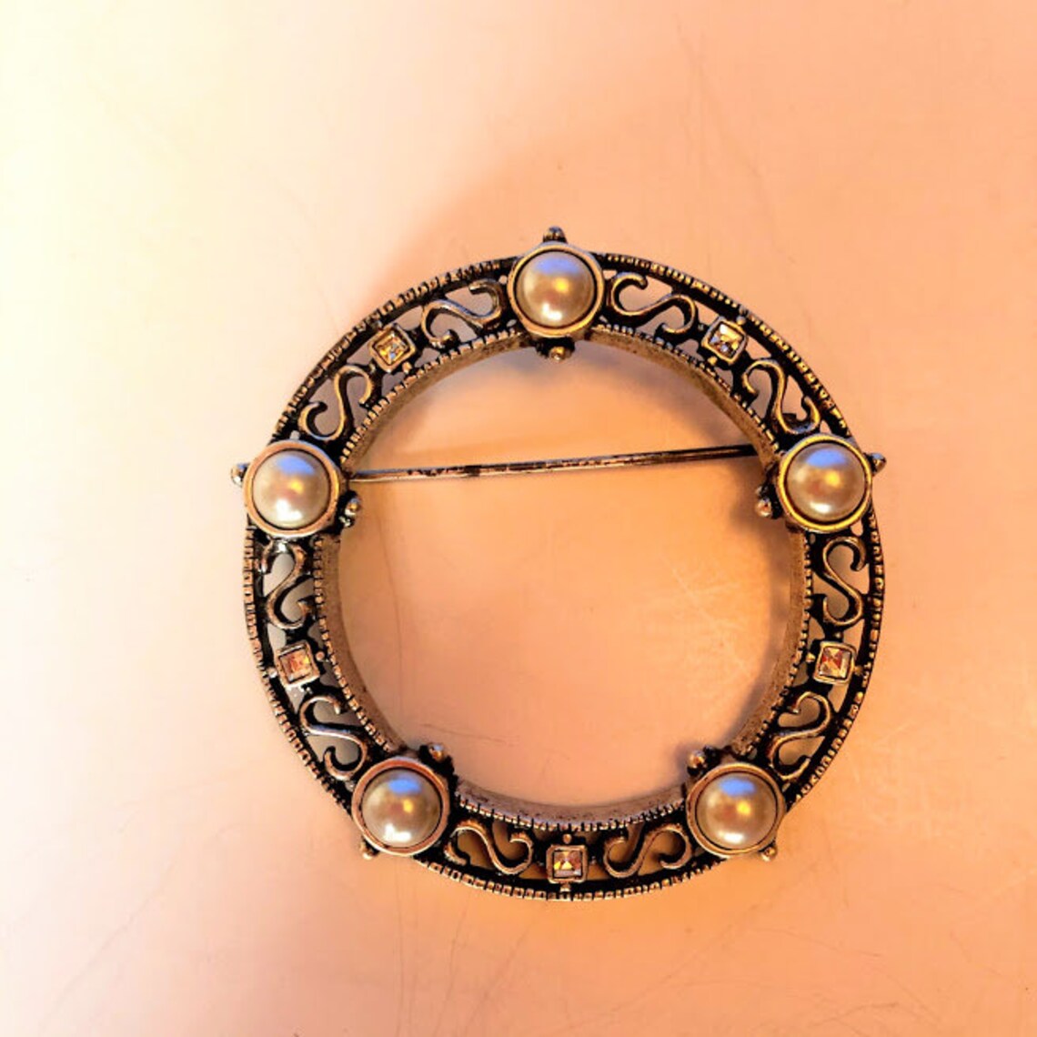 Anne Klein Brooch With Pearl. - Etsy