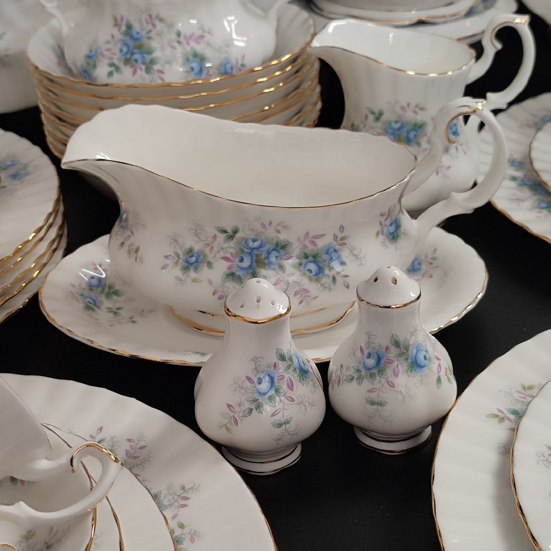 Vintage Royal Albert blue Blossom Dinner/tea/coffee Set 75 Pieces - Etsy