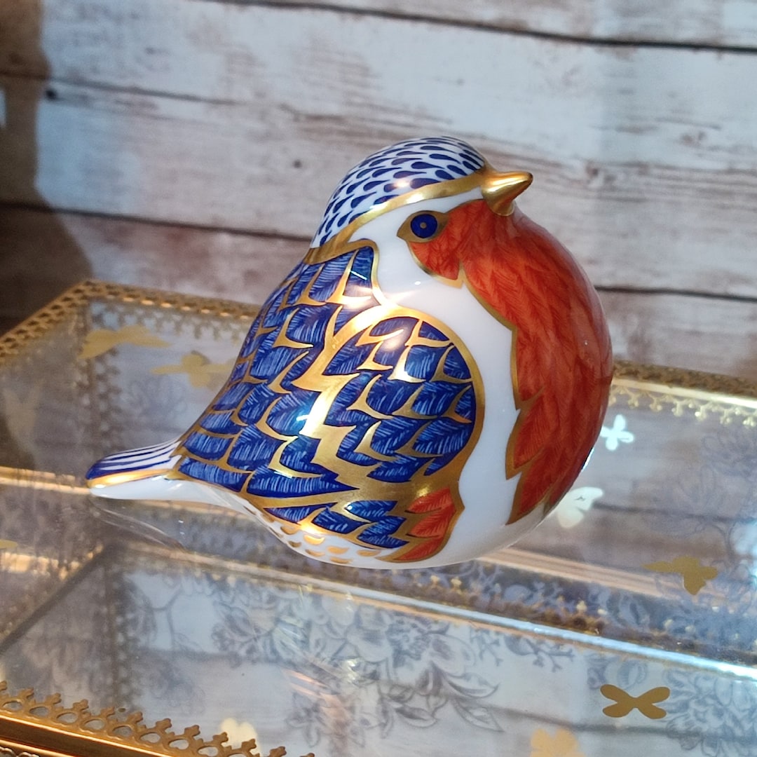 Royal Crown Derby's Most Popular robin Bird Paperweight - Etsy