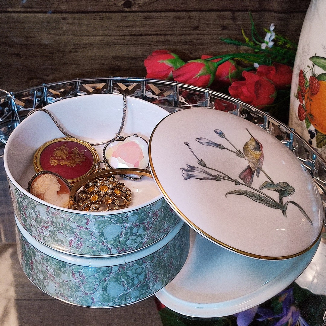 Vintage Wedgwood Bone China Hummingbirds Round Lidded Box - Etsy New ...