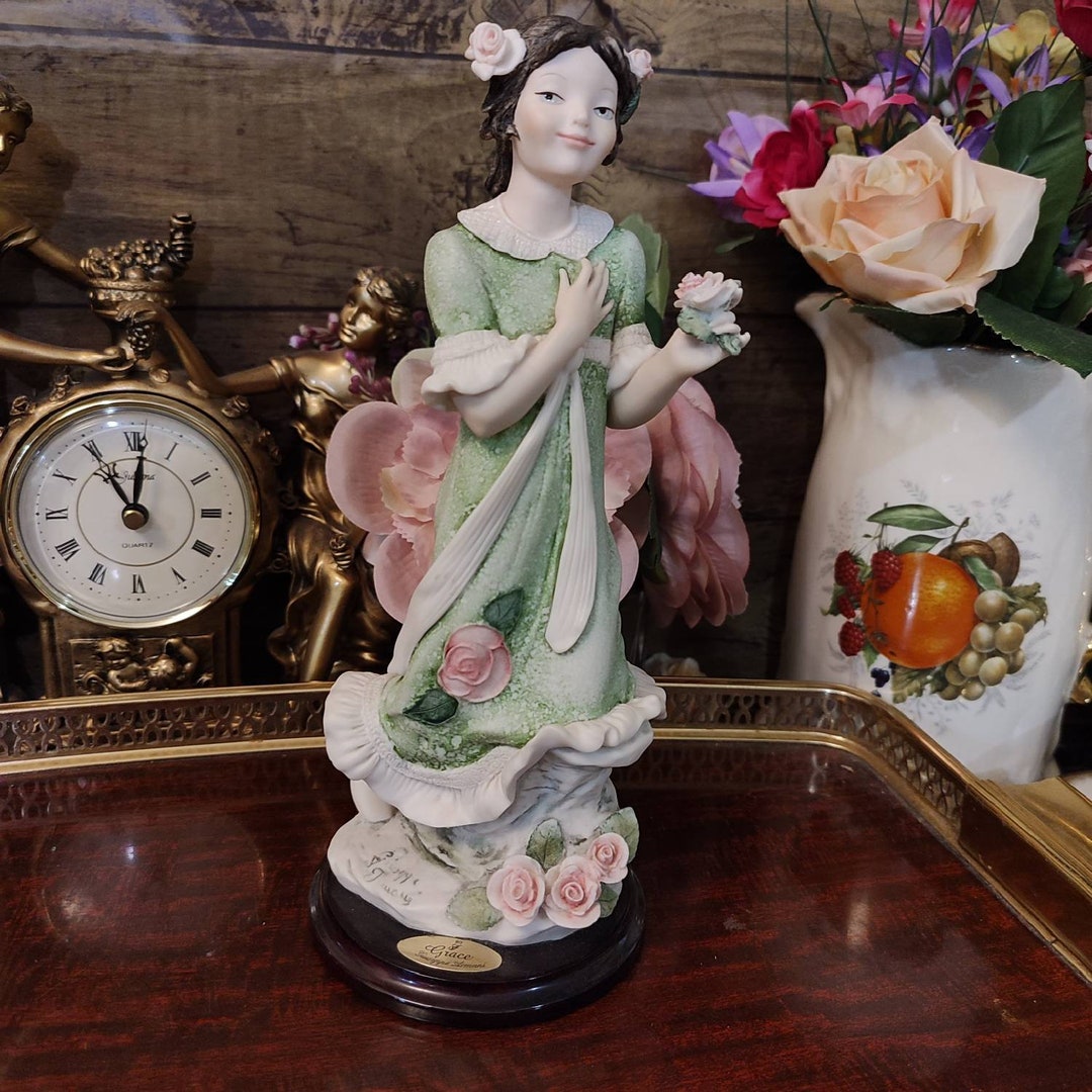 Vintage Giuseppe Armani grace Florence Figurine Excellent Condition ...