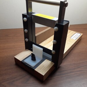 Uncle Andy's Soap Cutter - WIDE Wavy Blade (crinkle Cut) Soap Loaf ...