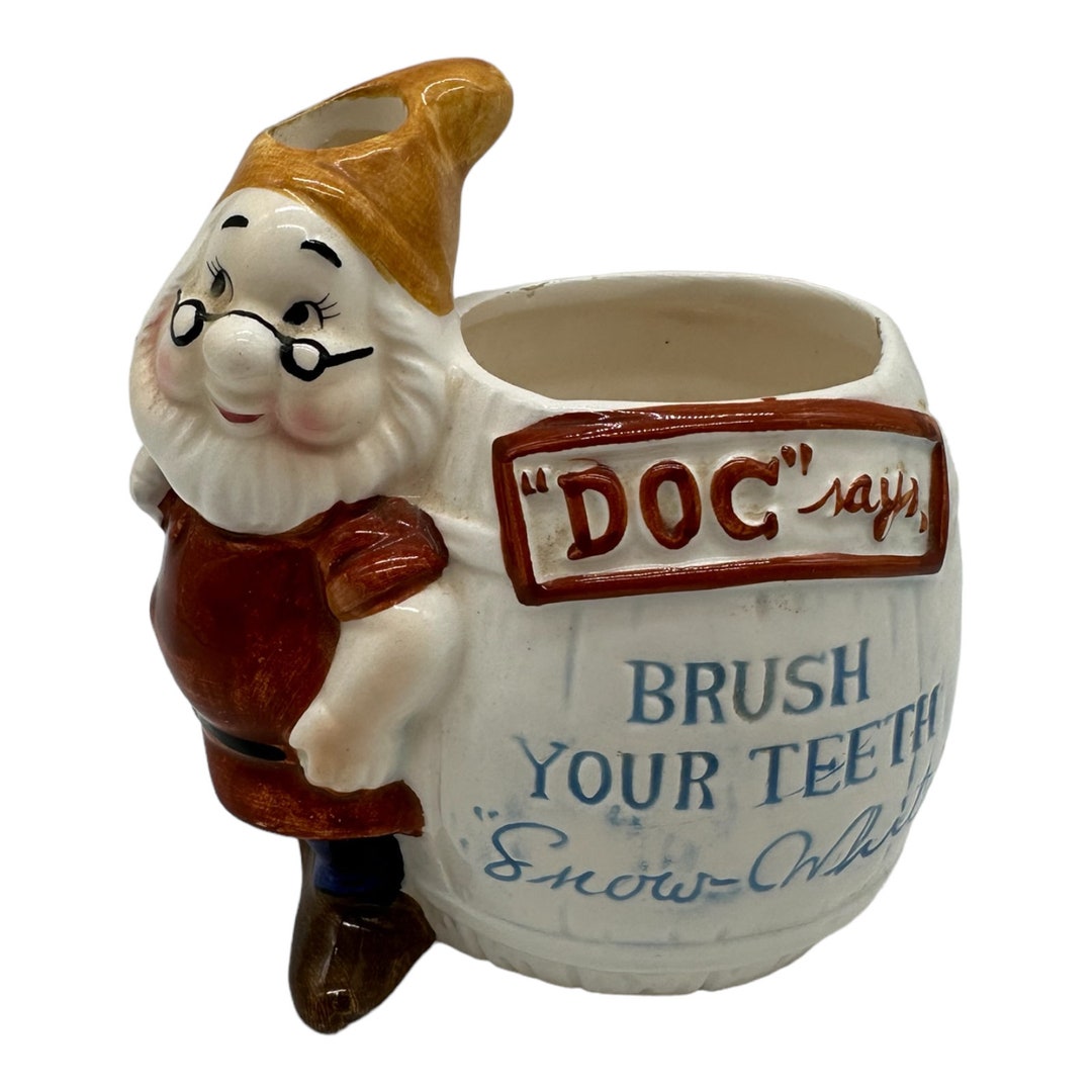 VTG 50s Walt Disney Enesco Snow White & 7 Dwarfs doc Ceramic Toothbrush ...