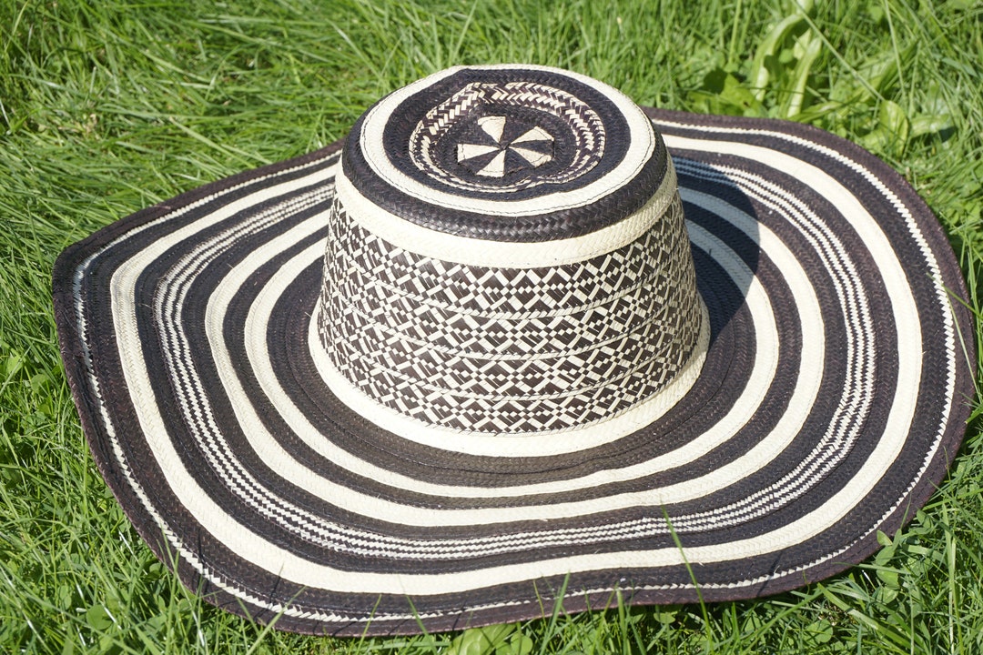 Sombrero Vueltiao Colombian Traditional Hat Men Women Sombrero Vueltiao ...