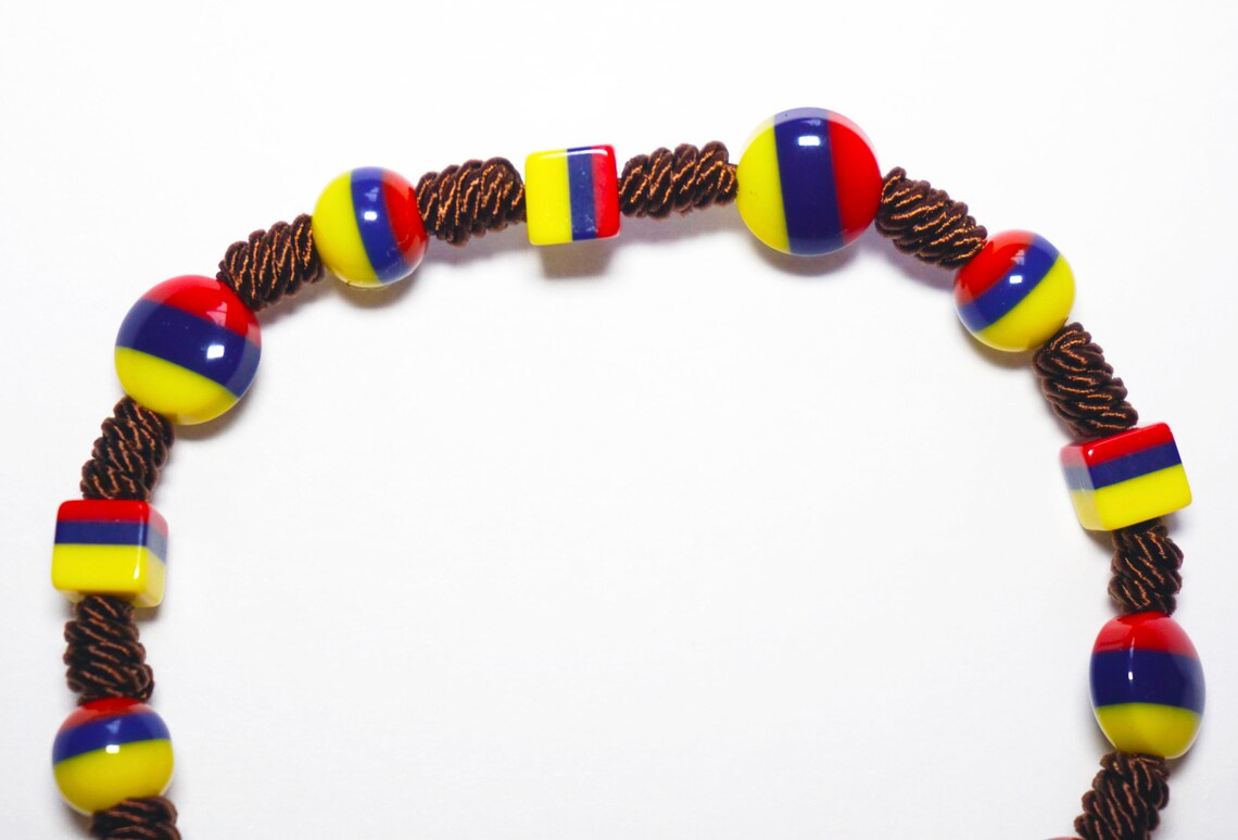 Colombian Beaded Bracelet, Tricolor Handmade Jewelry - Etsy