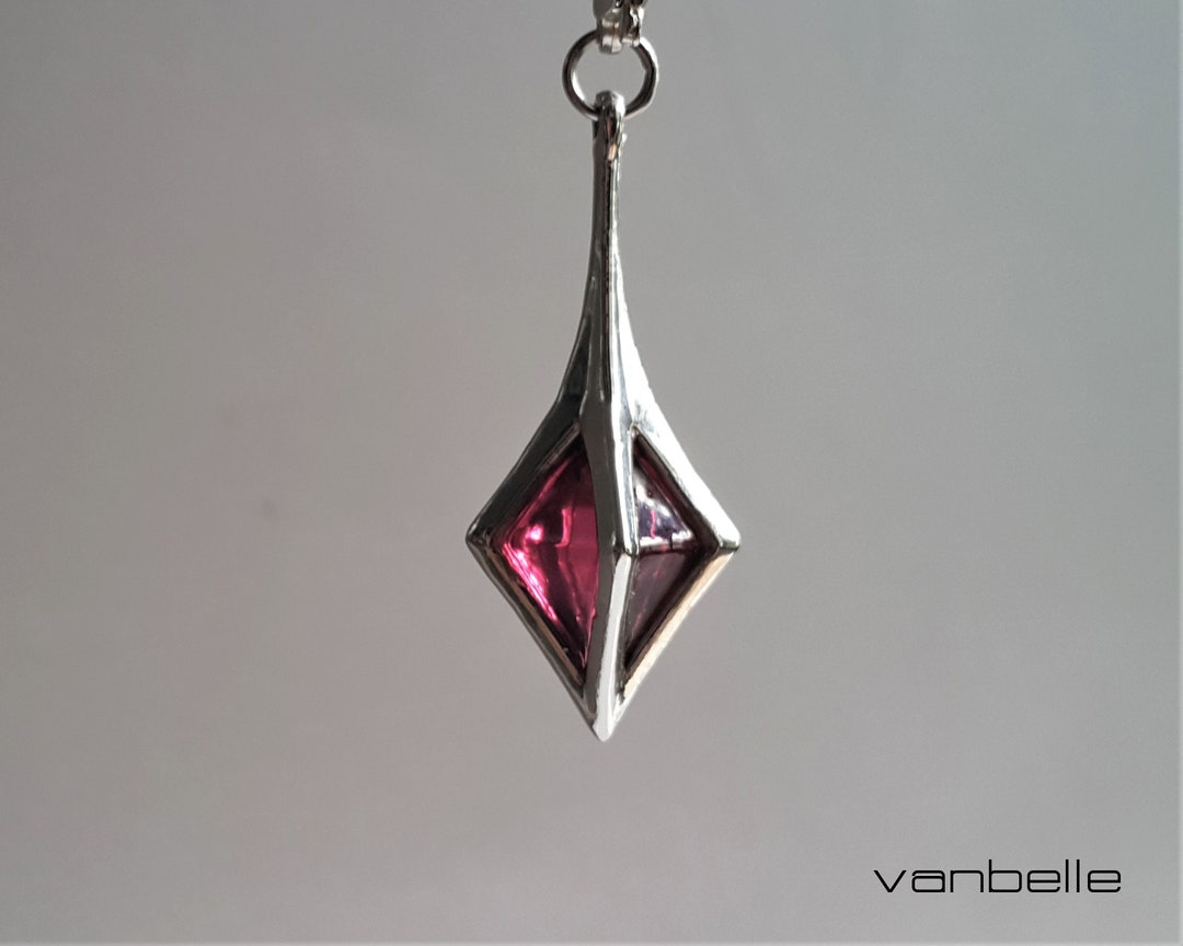 Reyna Soul Capsule , Handmade/fan Made Valorant Inspired - Etsy