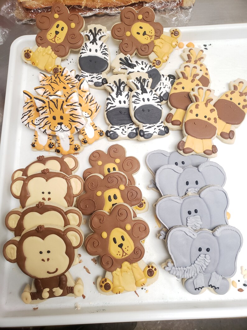 Safari Animals Decorated Sugar Cookies 12ct - Etsy