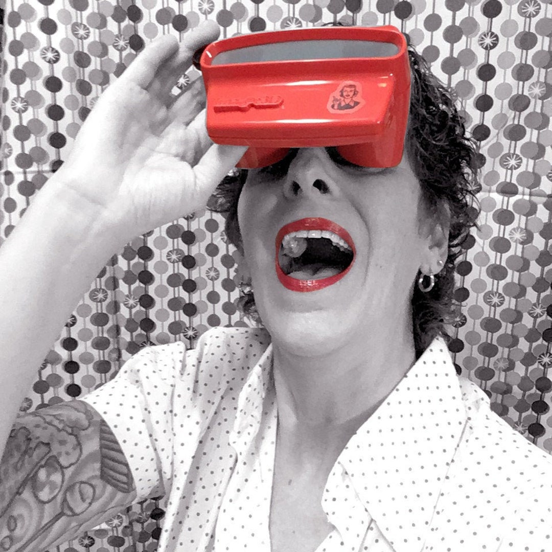 Retro 3D Viewer + Reel Set - Custom Artist Edition - Starter Set - Etsy
