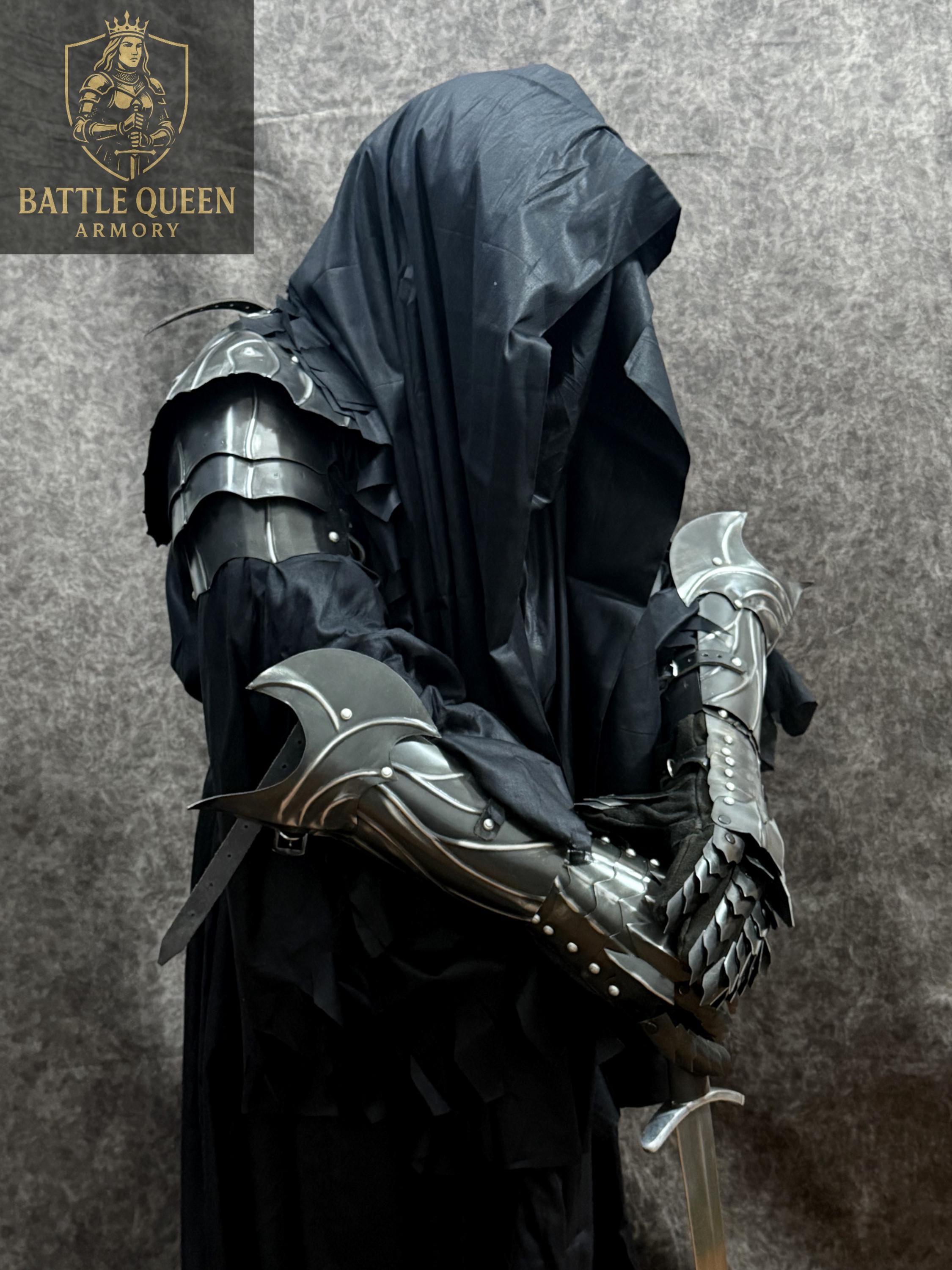 Nazgûl Ringwraith Costume: Dark Rider Robes, Gauntlets & Cloak - Etsy