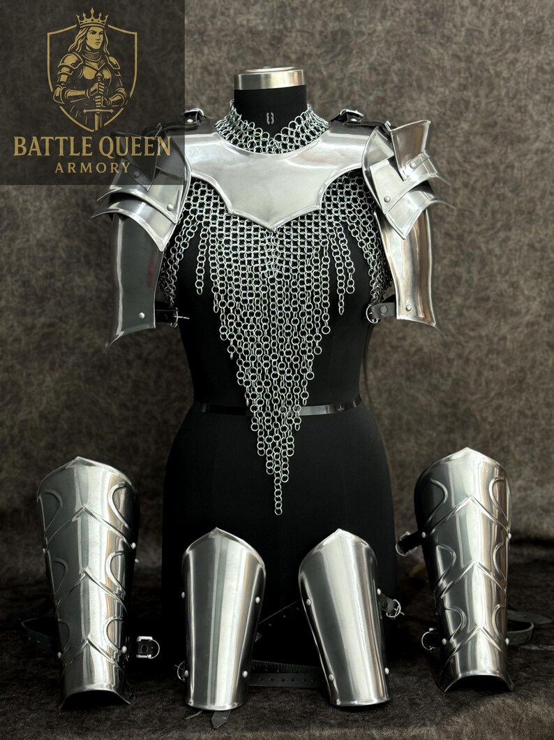 Lady Knight Armor Set: Gothic Cosplay, Chainmail, Steel Pauldrons - Etsy