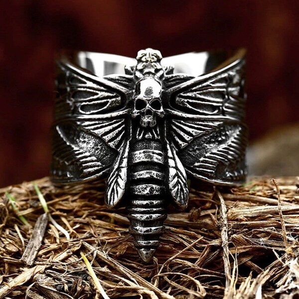 Moth Ring - Etsy