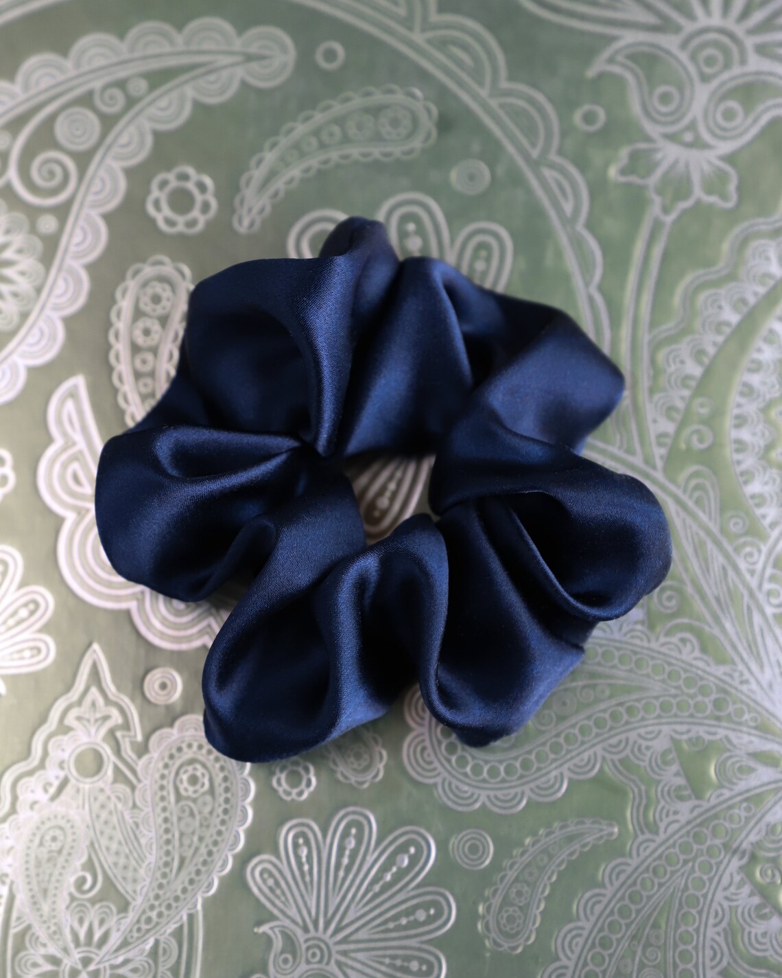 Silk scrunchy silk satin scrunchie silk tie silk navy blue | Etsy