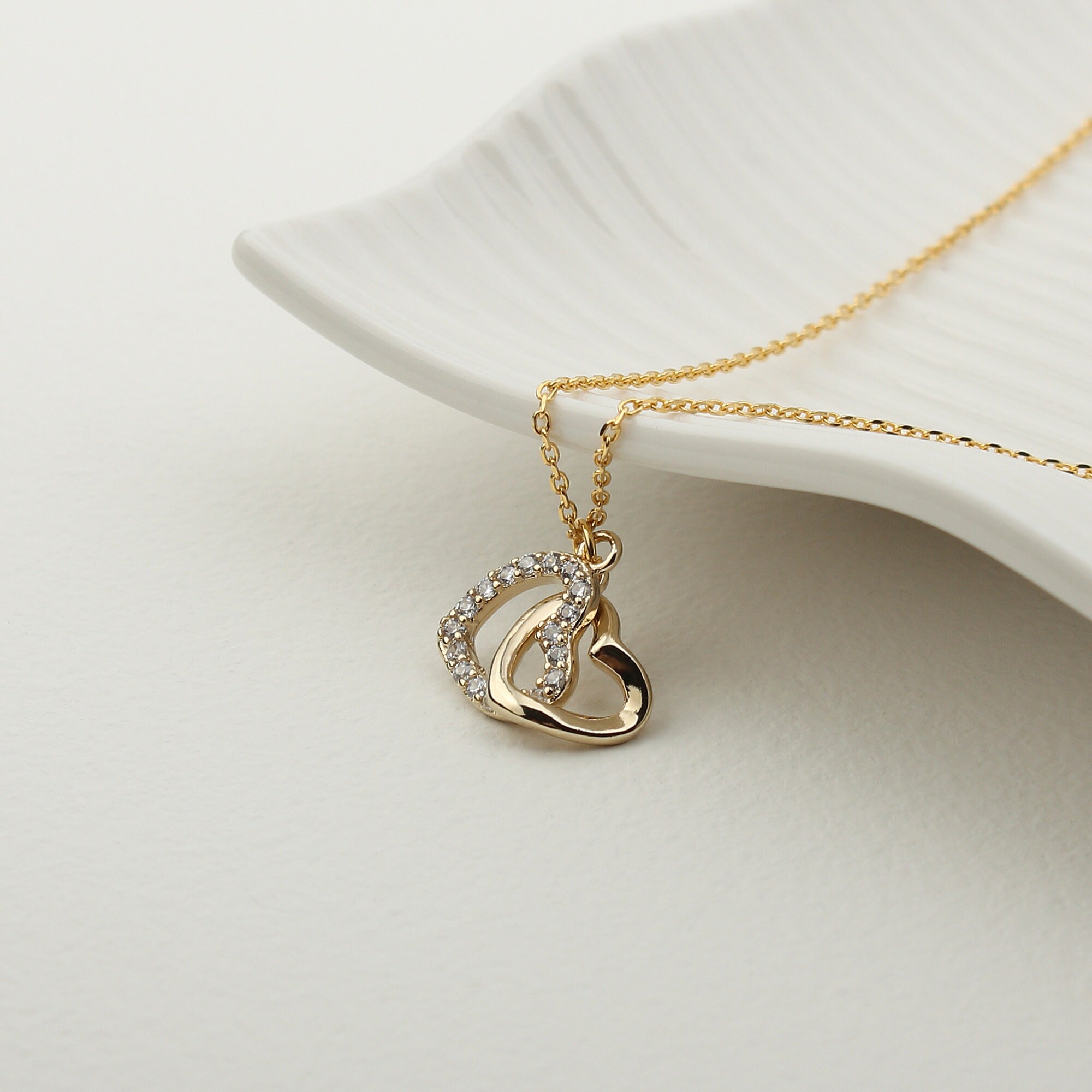 Collar de doble corazón Dainty collar colgante de corazón de - Etsy España