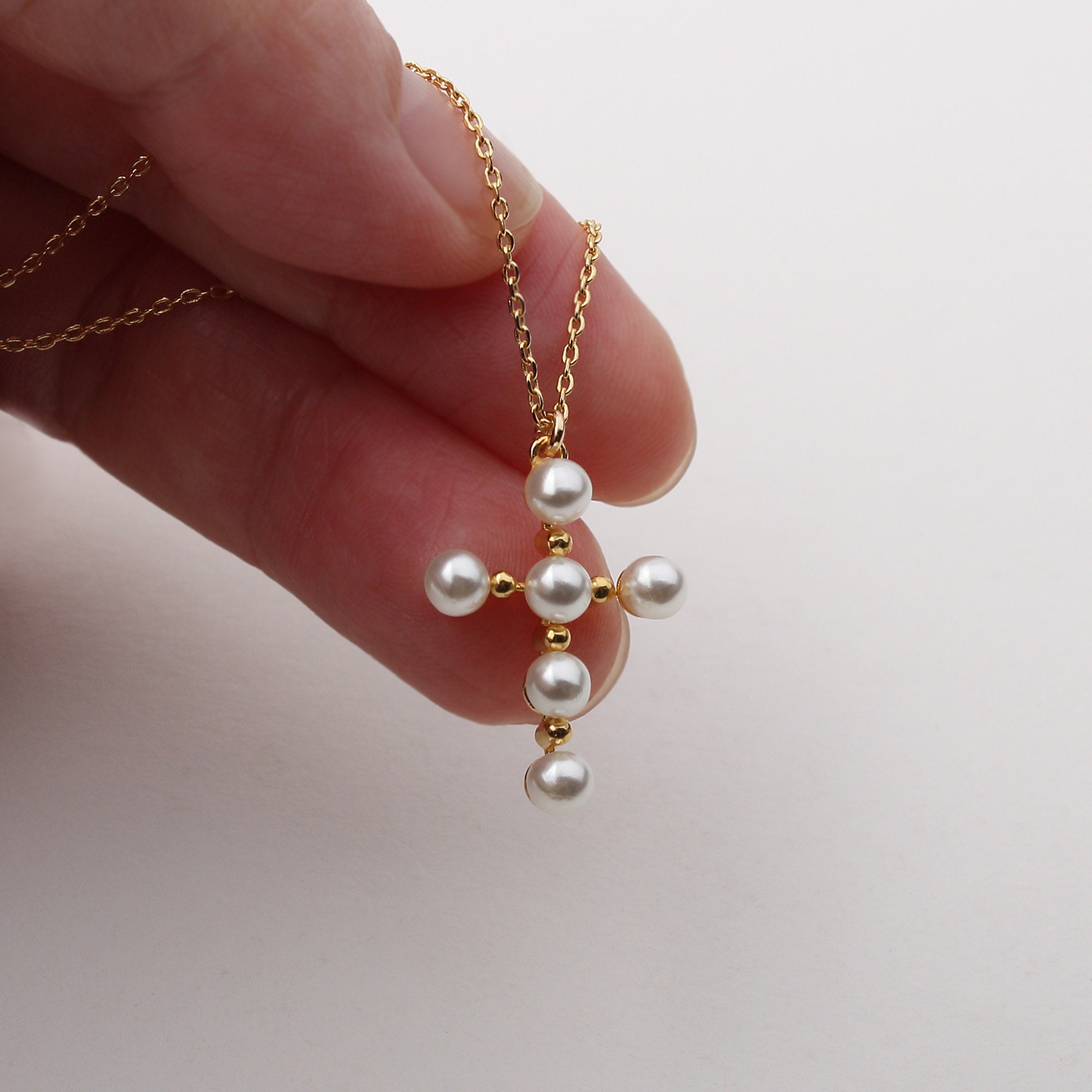 Pearl Necklace, White 6 Simulated Pearls Cross Pendant Necklace, Pearl ...
