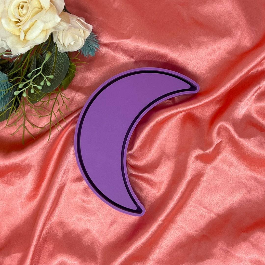 IMPERFECT MOLDS Matte Celestial Crescent Moon Tray Mold - Moon Silicone ...