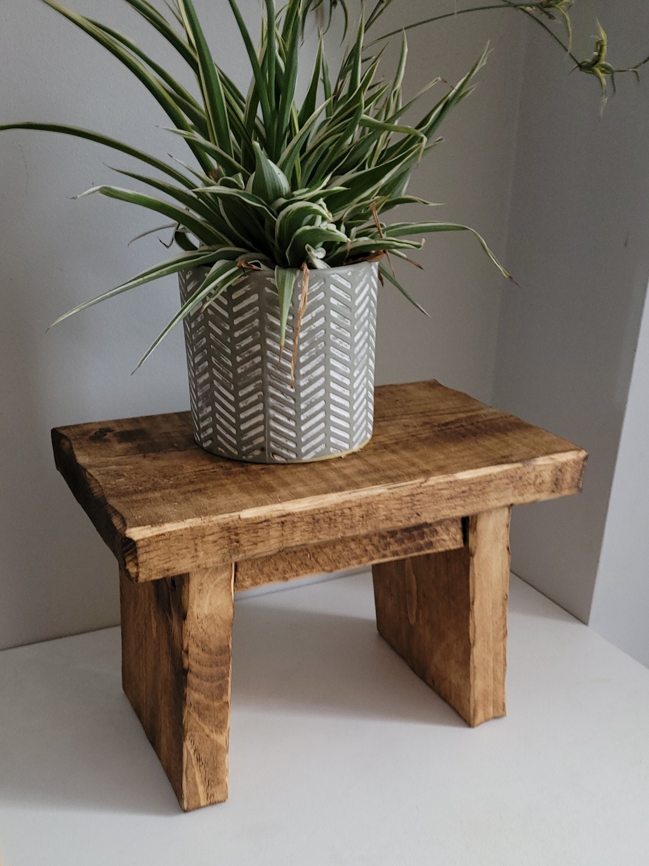 Rustic Plant Table Handcrafted Rustic Solid Wood Plant Stand With