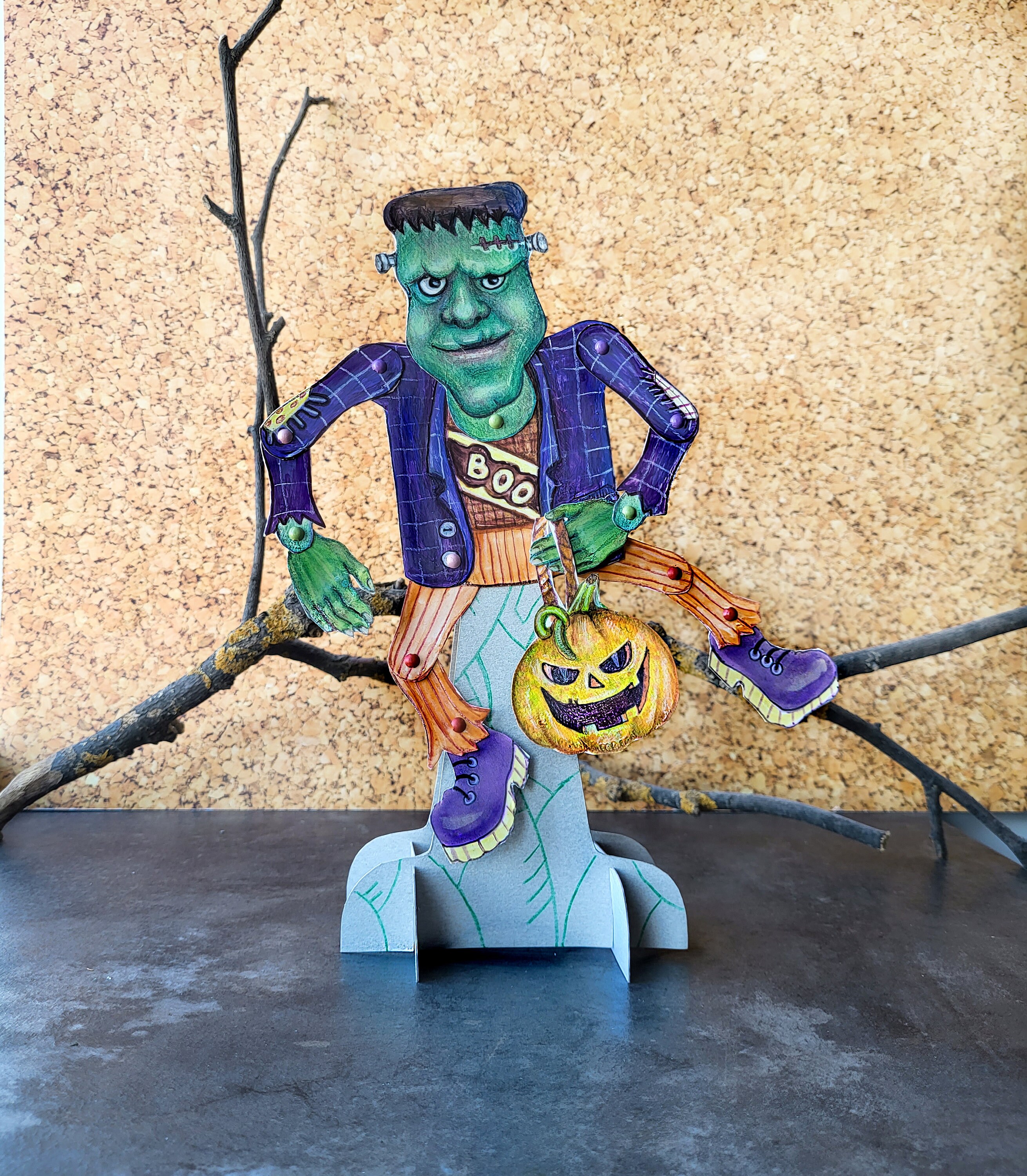 Frankenstein Articulated Paper Doll: DIY Halloween Puppet With Stand ...