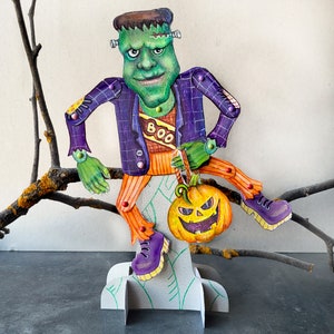 Frankenstein Articulated Paper Doll: DIY Halloween Puppet With Stand ...