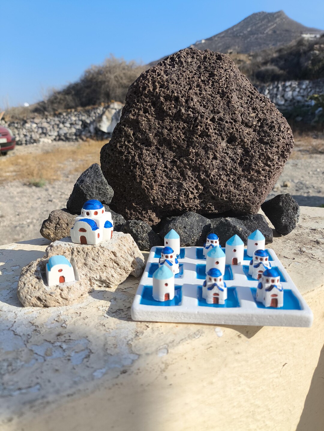 Hand-carved Pumice Santorini Village Gift Set: Tic Tac Toe Game & Heart ...