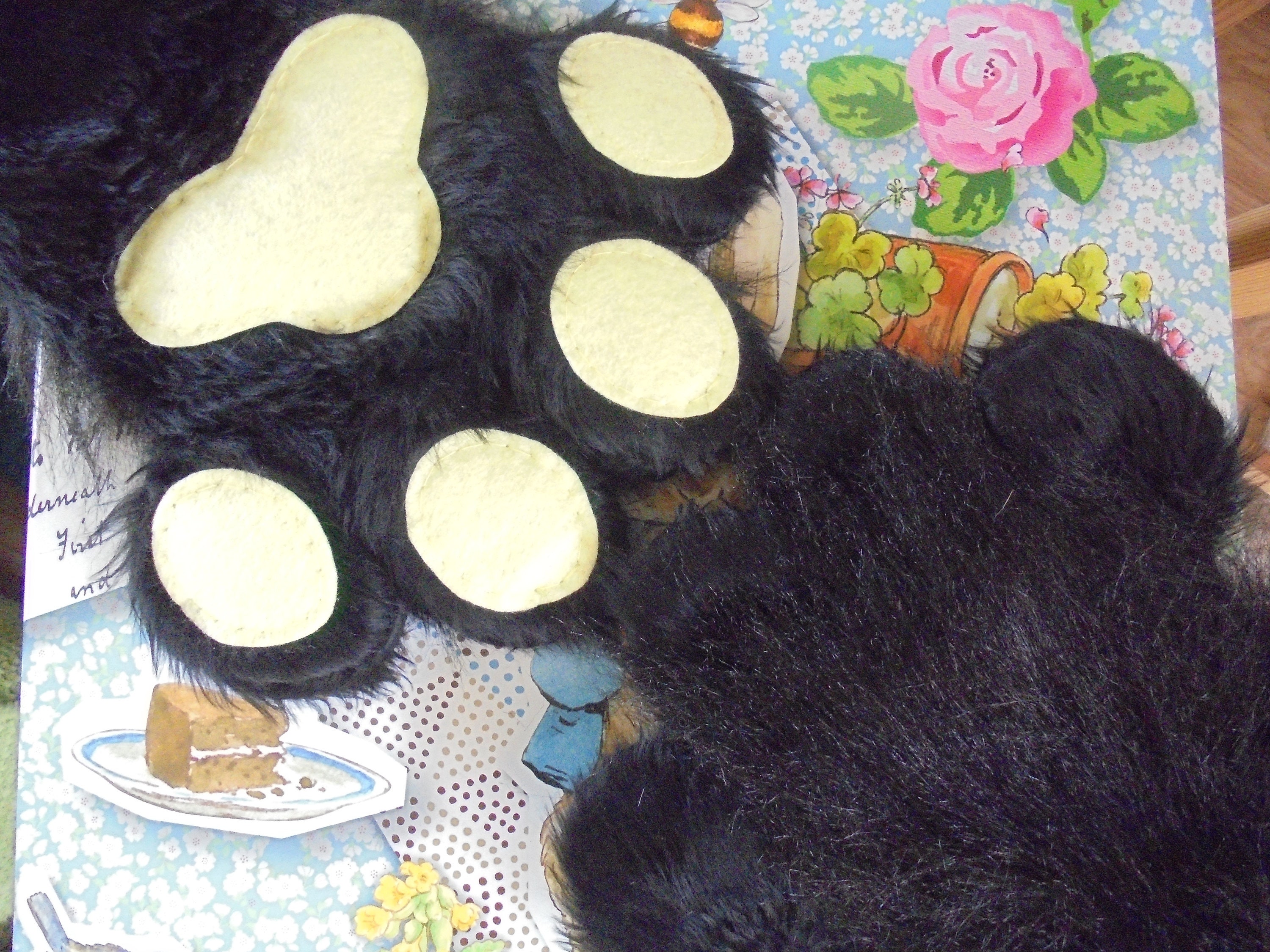 Fursuit Hand Paws PASTEL YELLOW Paw Pads and Black Fur - Etsy