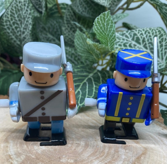 Wind up Soldiers-soldier Men Wind up Toys-collectible | Etsy